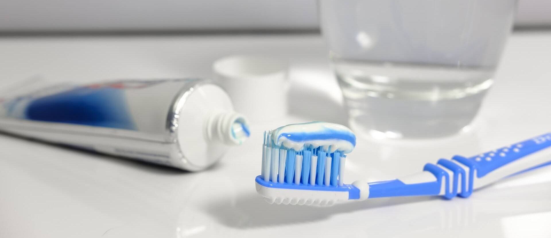 Bump Inside Lip - Reasons And Treatments | Smiles Dental Group